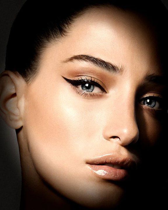 Angie Karantoni | Page 3 | the Fashion Spot