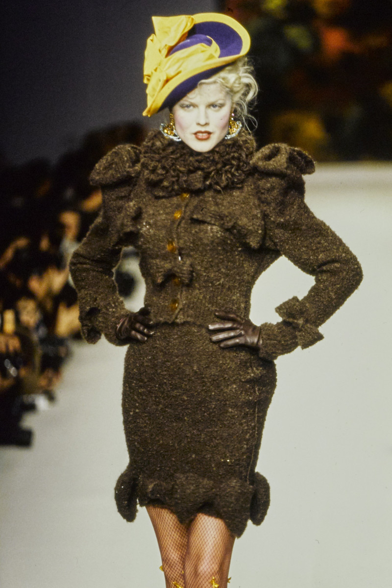 Vivienne Westwood - Fall 1995, Paris ("Vive la Cocotte") (top-models 90 ...
